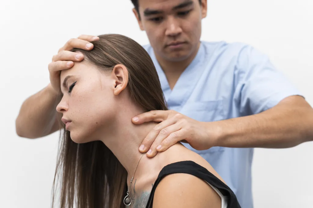 Acute Neck Pain and Successful Treatment - Greenbell Clinic